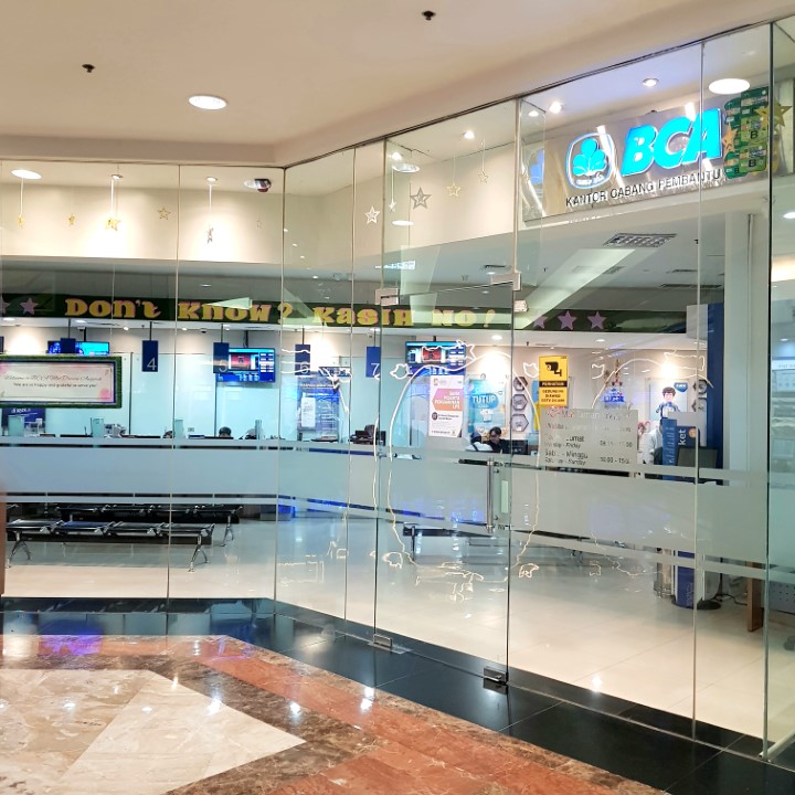 Mall Taman Anggrek